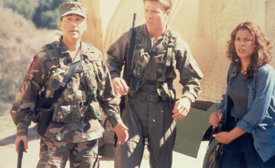 Active Stealth (1999): Top Gun – The Schlock Pit